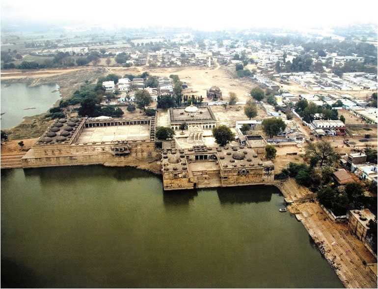 Visual Gallery of the Sarkhej Roza Complex | Sahapedia