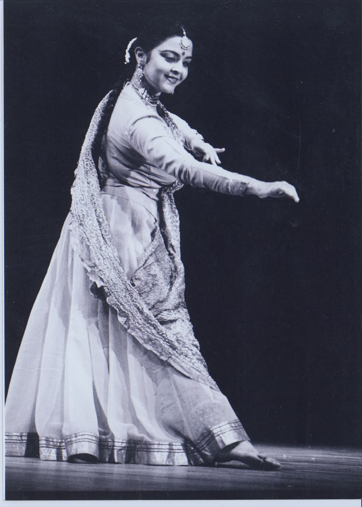 Kathak: From the Archives of the Sangeet Natak Akademi | Sahapedia