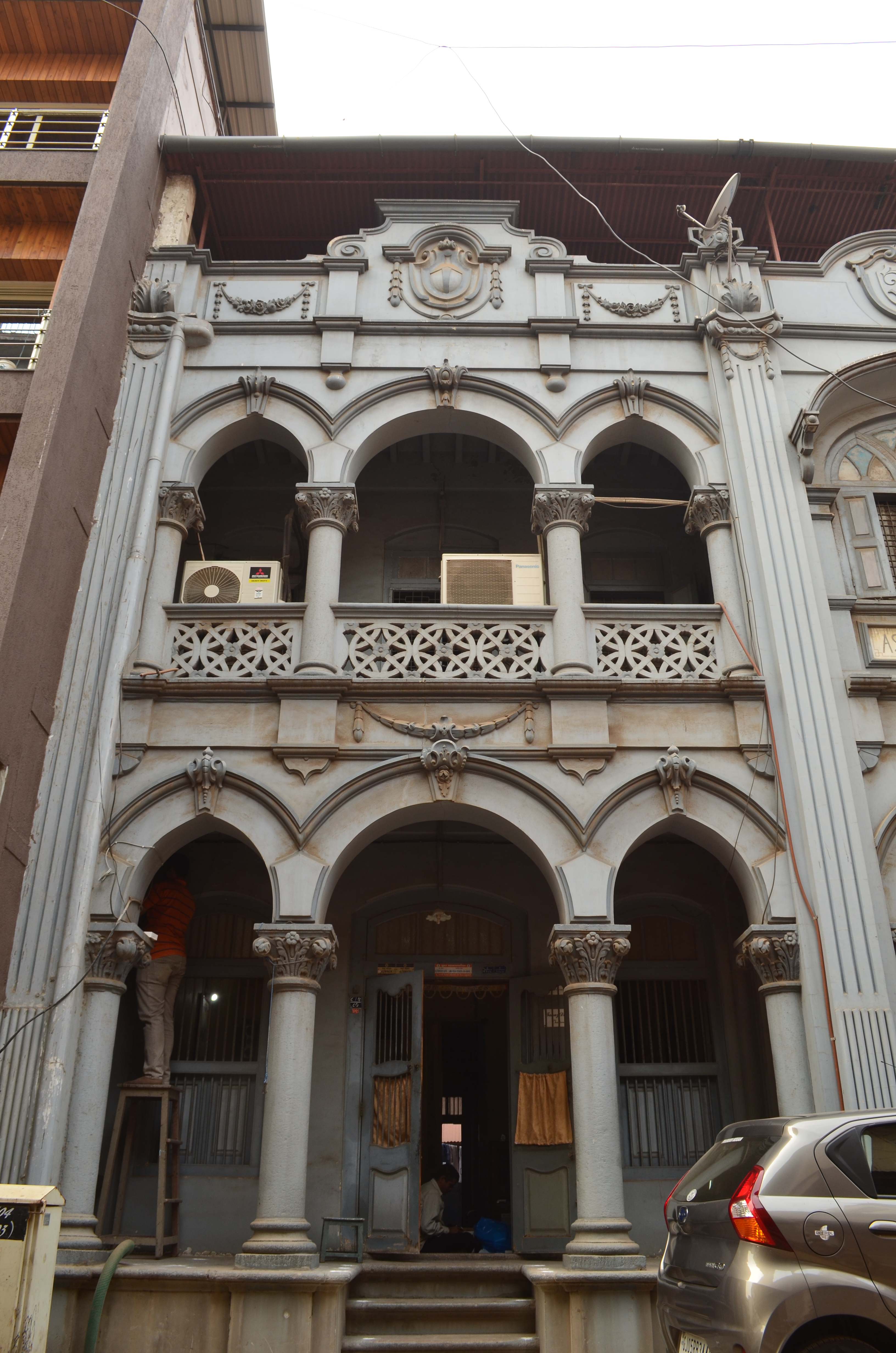 The Architecture of Houses in Parsiwad, Old Surat | Sahapedia