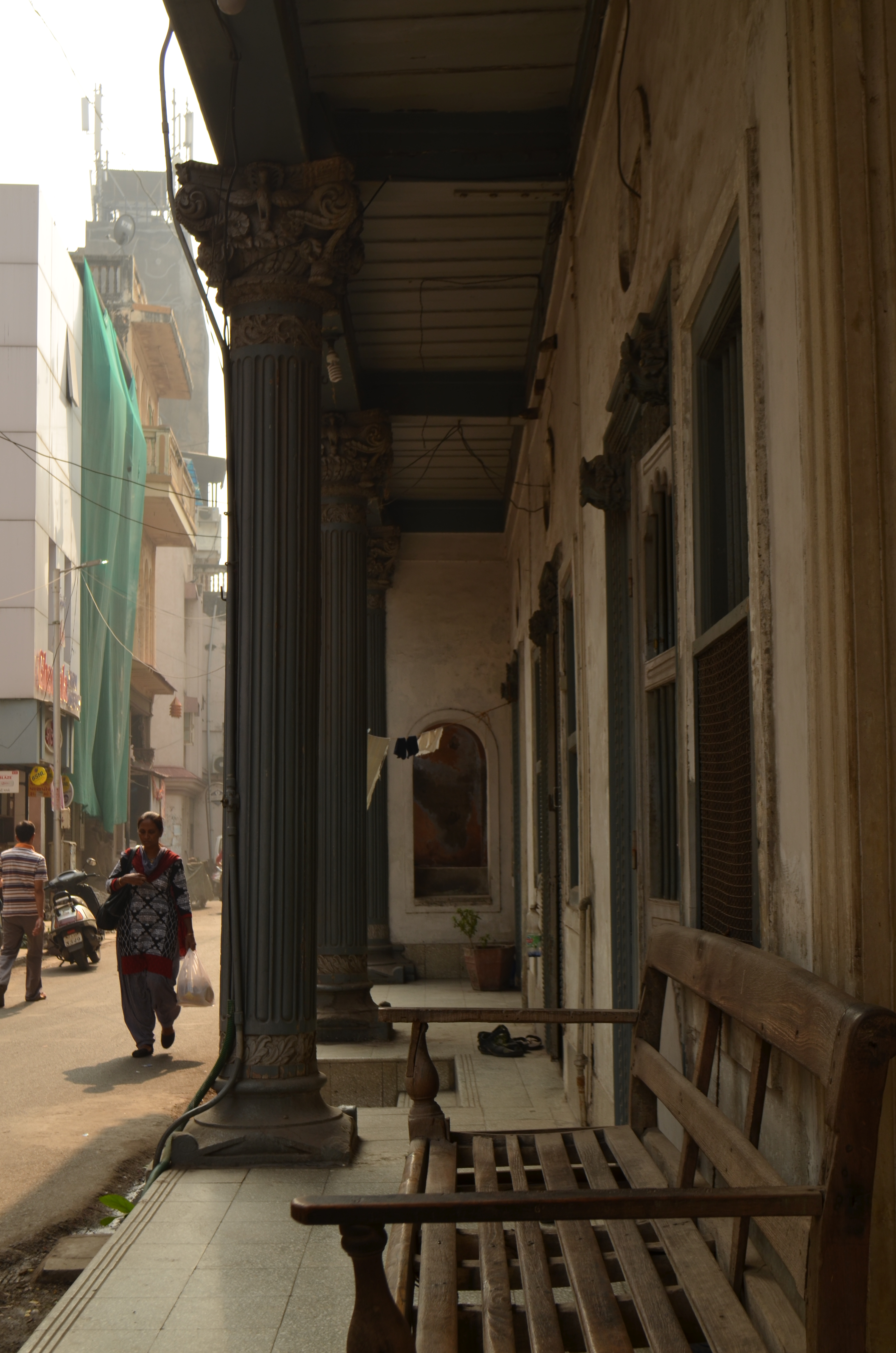 The Architecture of Houses in the Motipol Locality, Old Surat | Sahapedia