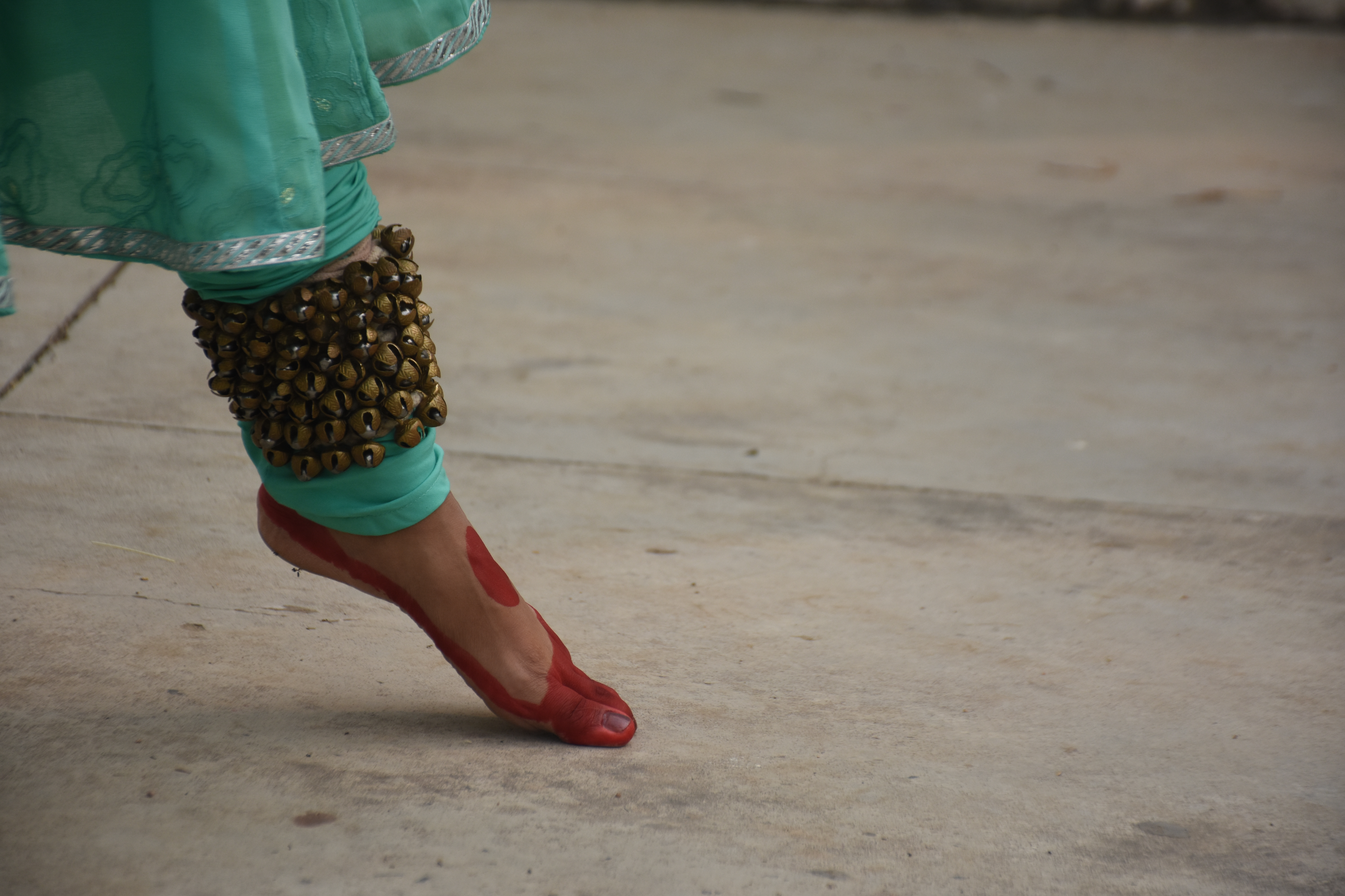 Kathak: Postures, Costumes and Mudras | Sahapedia