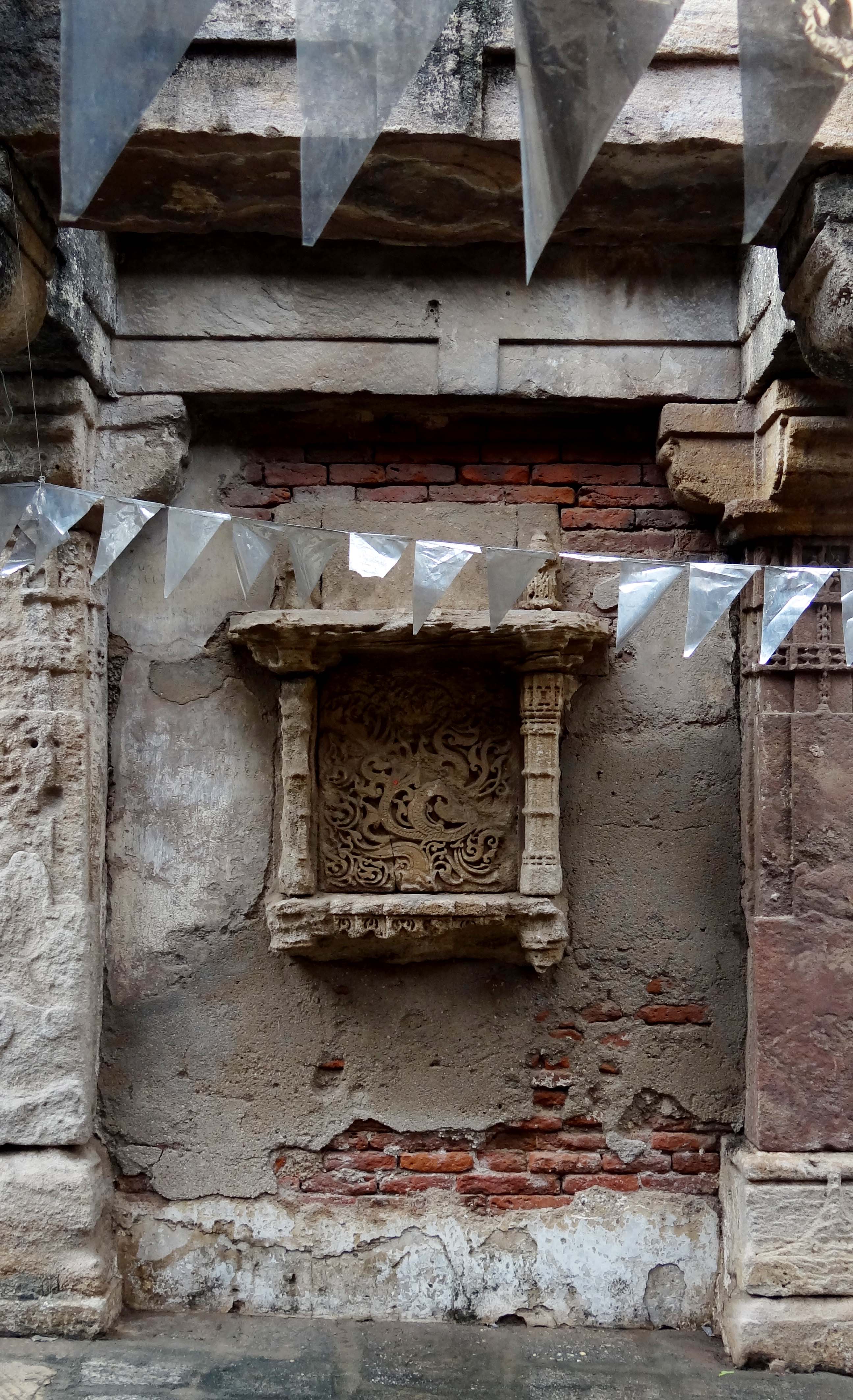 The Architecture of Houses in the Daru Faliya Locality, Old Surat ...