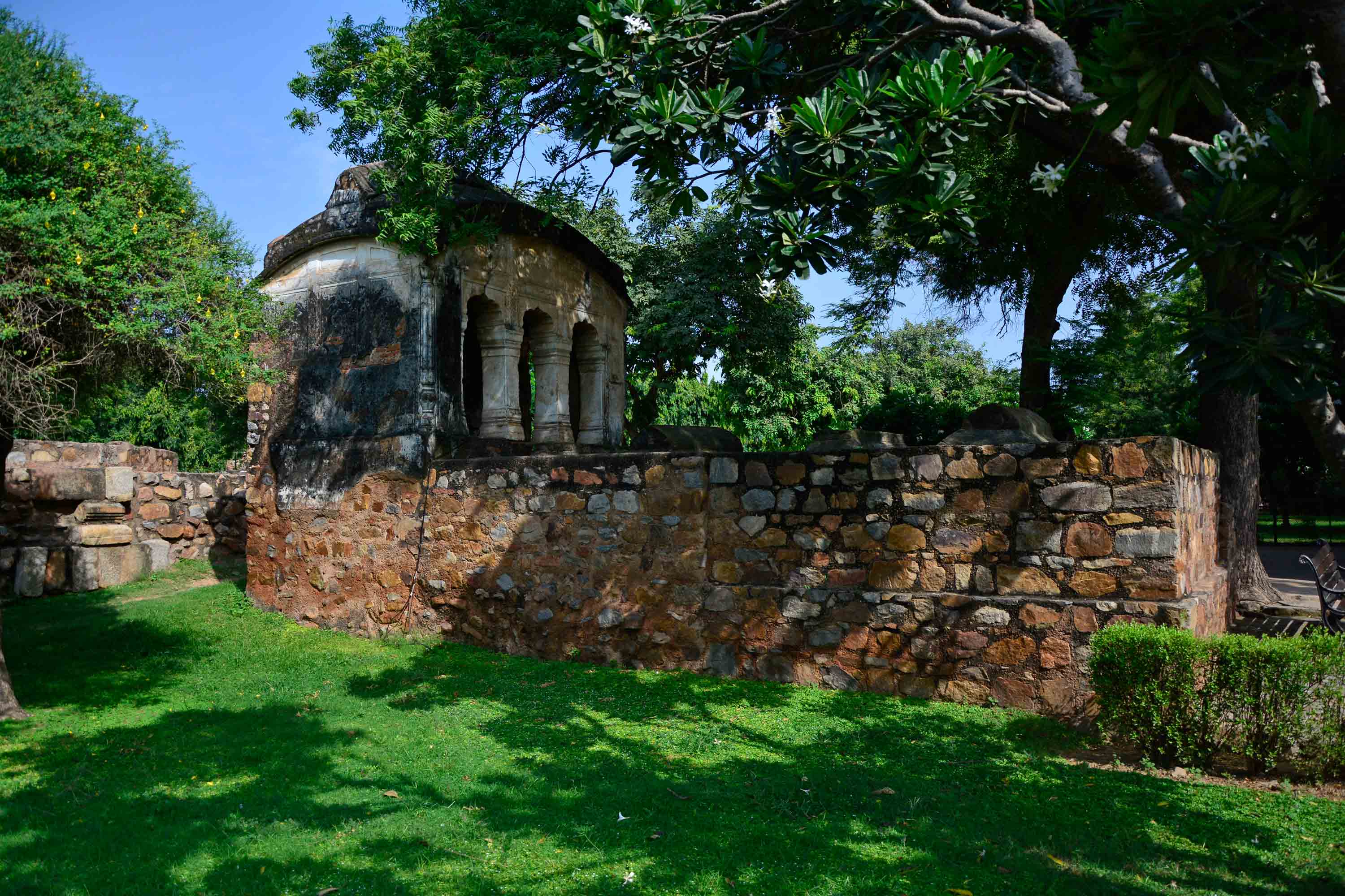 Qutb Complex | Sahapedia