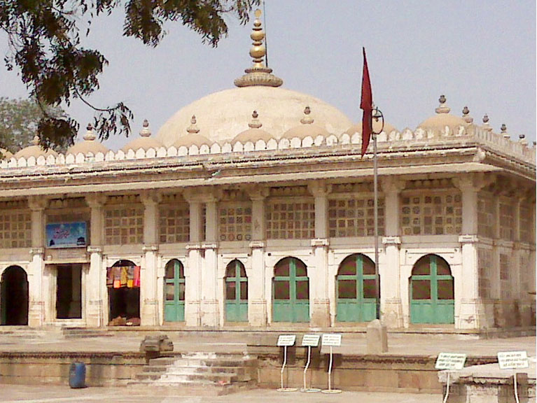 Visual Gallery of the Sarkhej Roza Complex | Sahapedia