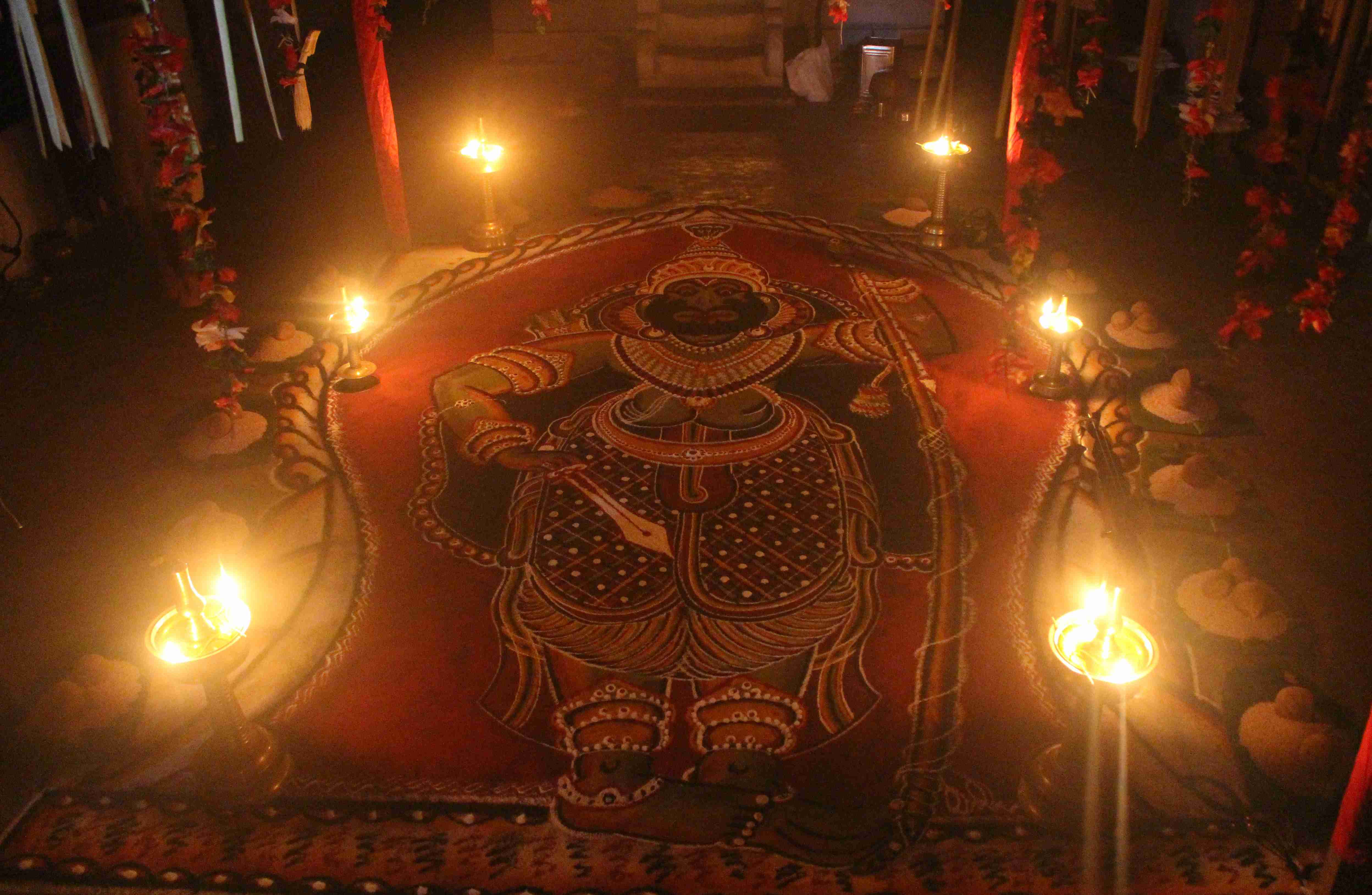 Kalamezhuthu Pattu: Rituals and Performance | Sahapedia