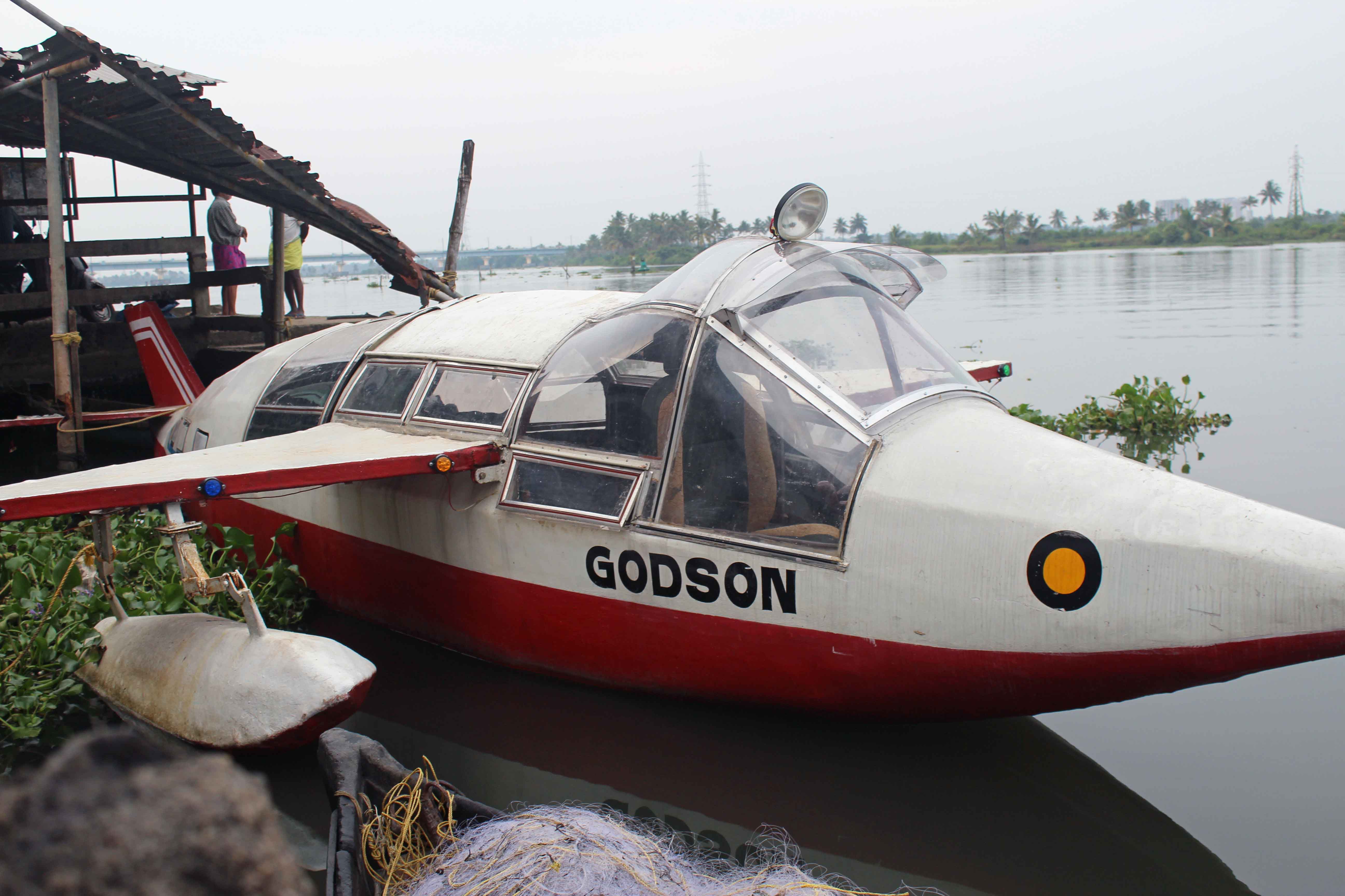 Boatbuilding Yards in Ponjikkara | Sahapedia