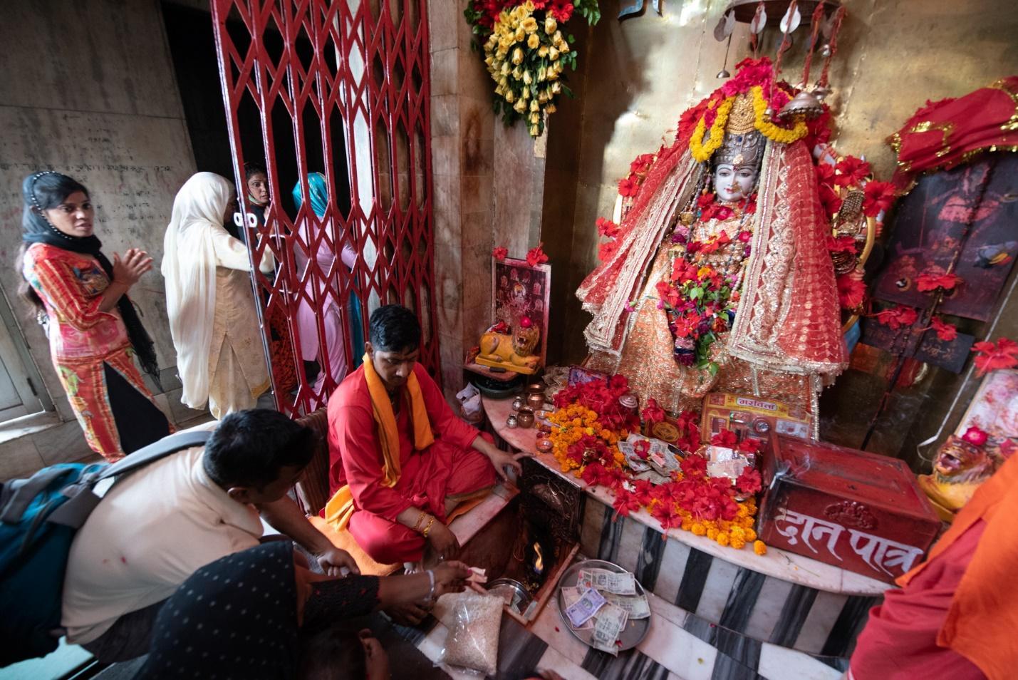 Embodying the Formless: Spiritual Practice in the Nath Sampraday ...