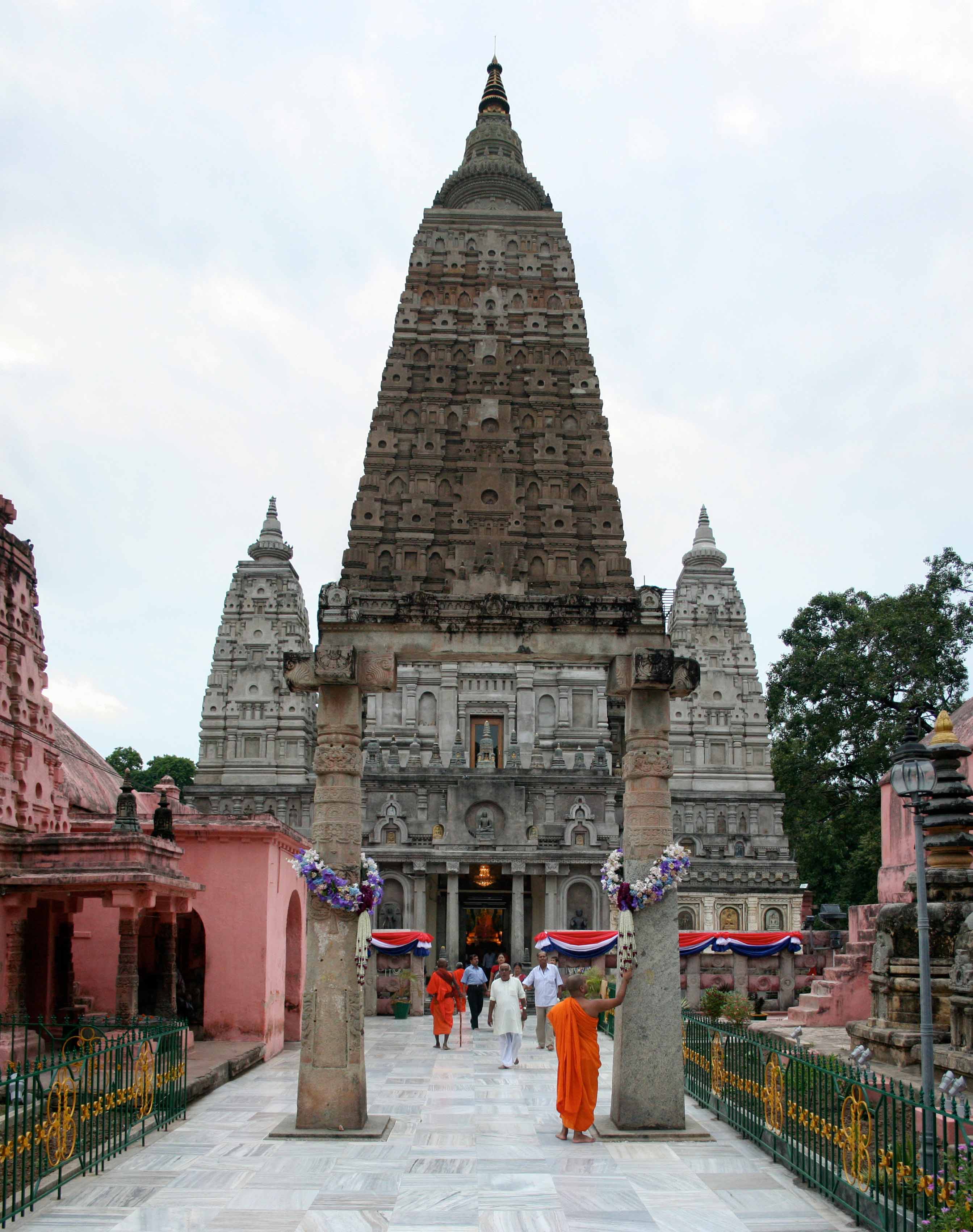 Mahabodhi Temple Complex | Sahapedia