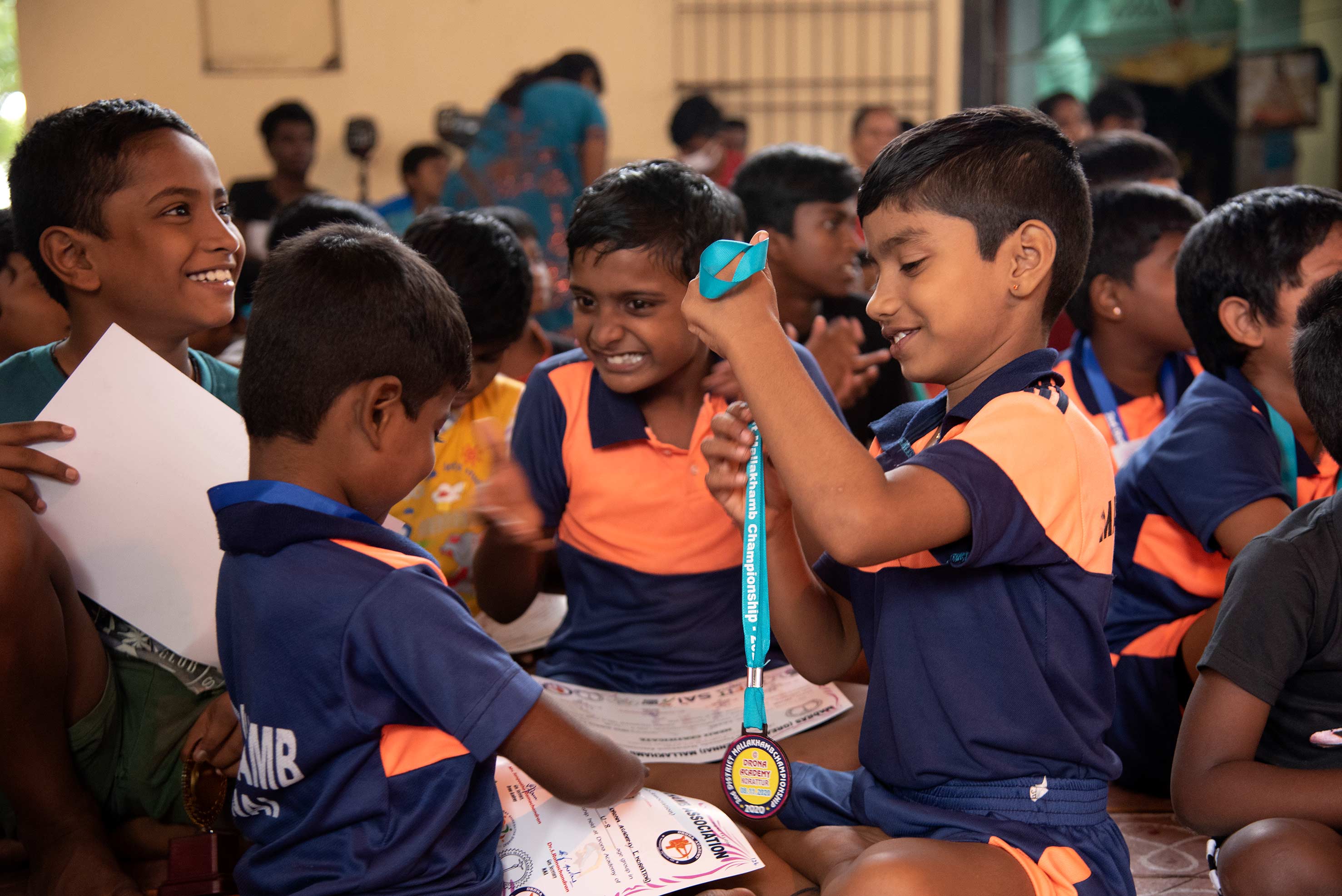 Wrestling the Pole: The Art of Mallakhamb Training | Sahapedia