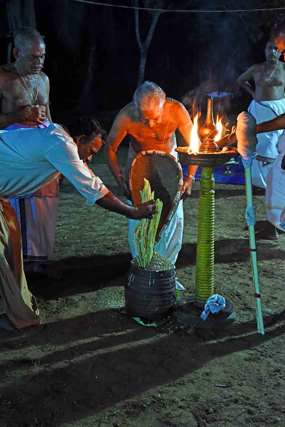 Mudiyettu: The Ritual Theatre | Sahapedia