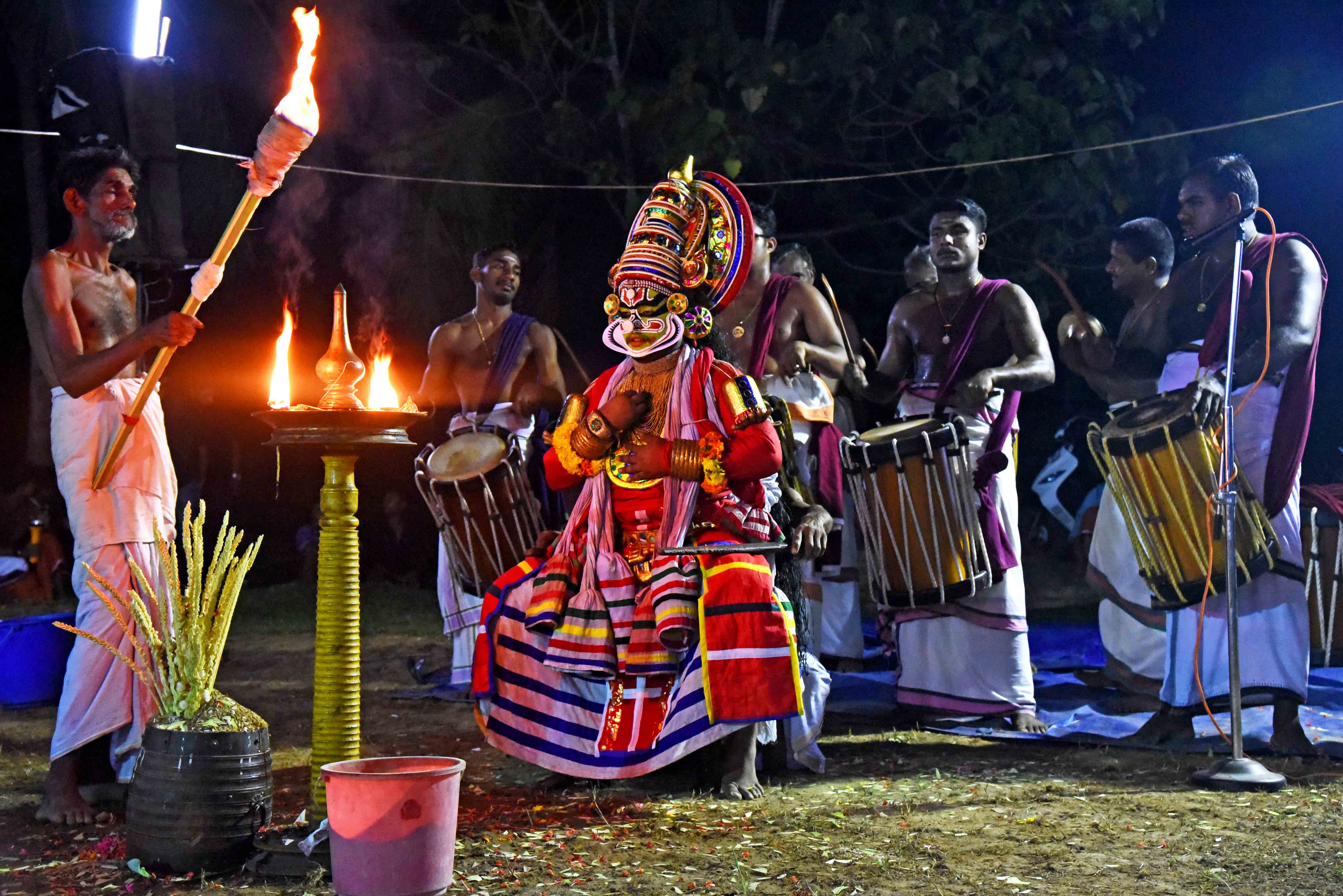 Mudiyettu: The Ritual Theatre | Sahapedia