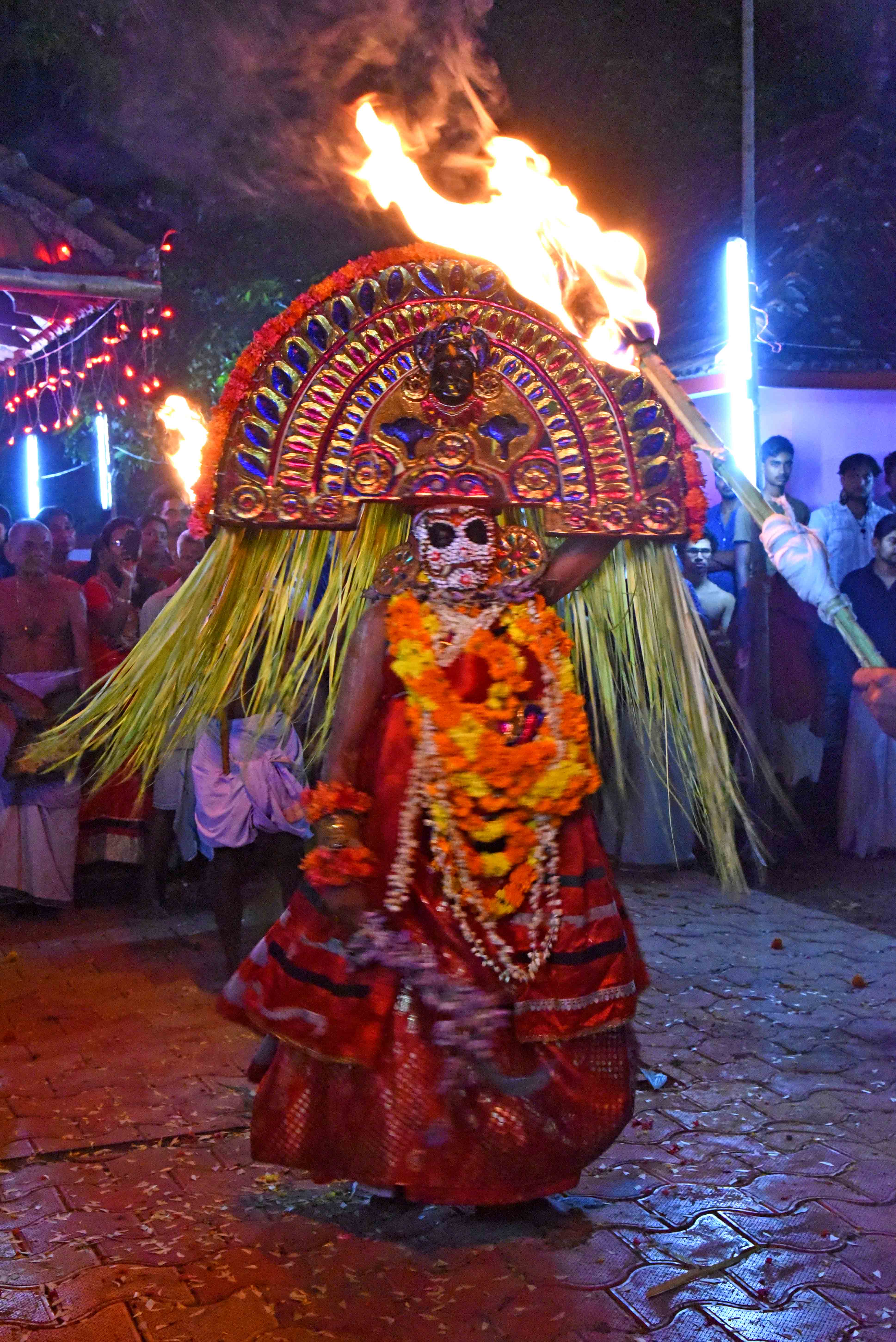 Mudiyettu: The Ritual Theatre | Sahapedia