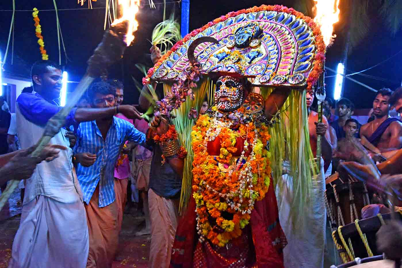 Mudiyettu: The Ritual Theatre | Sahapedia