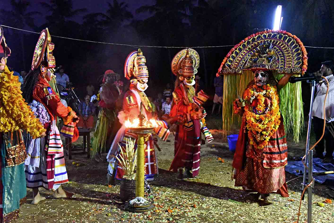 Mudiyettu: The Ritual Theatre | Sahapedia