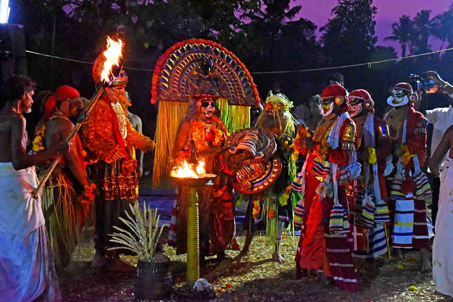 Mudiyettu: The Ritual Theatre | Sahapedia