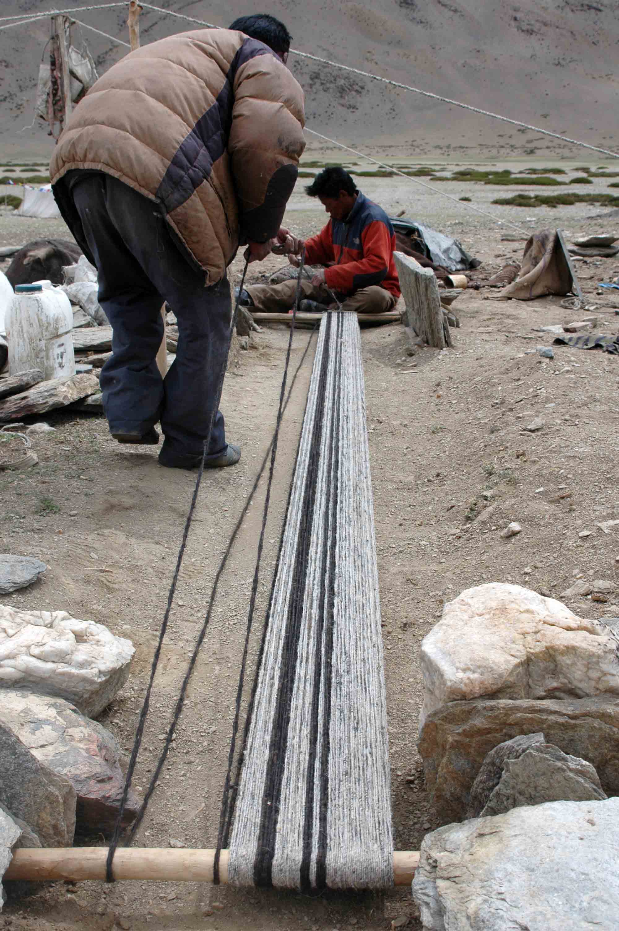 Textile Production among the Nomadic Pastoralists of Ladakh | Sahapedia