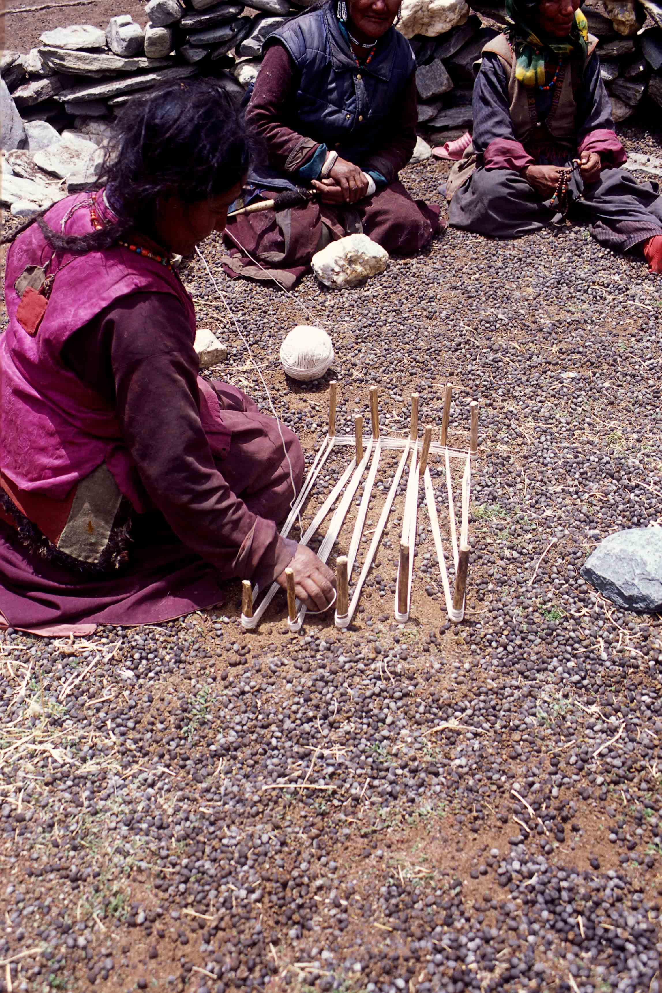Textile Production among the Nomadic Pastoralists of Ladakh | Sahapedia
