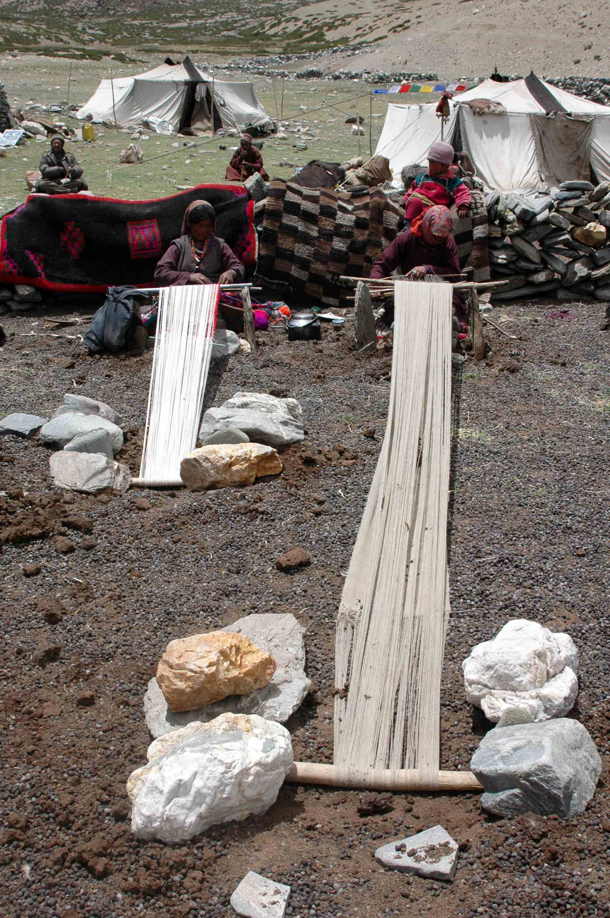 Textile Production among the Nomadic Pastoralists of Ladakh | Sahapedia