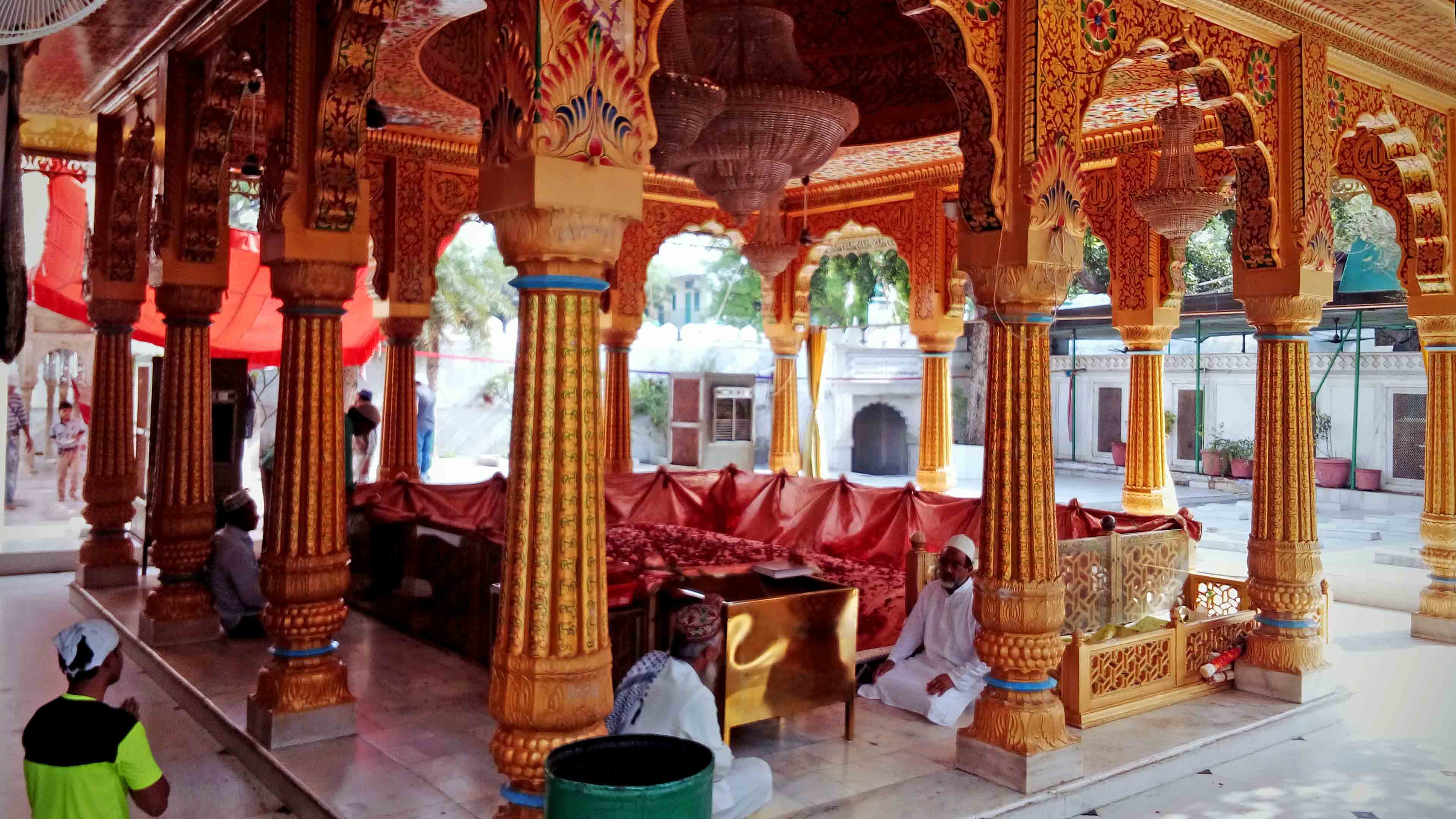Dargah of Qutb al-Din Bakhtiyar Kaki, Delhi | Sahapedia