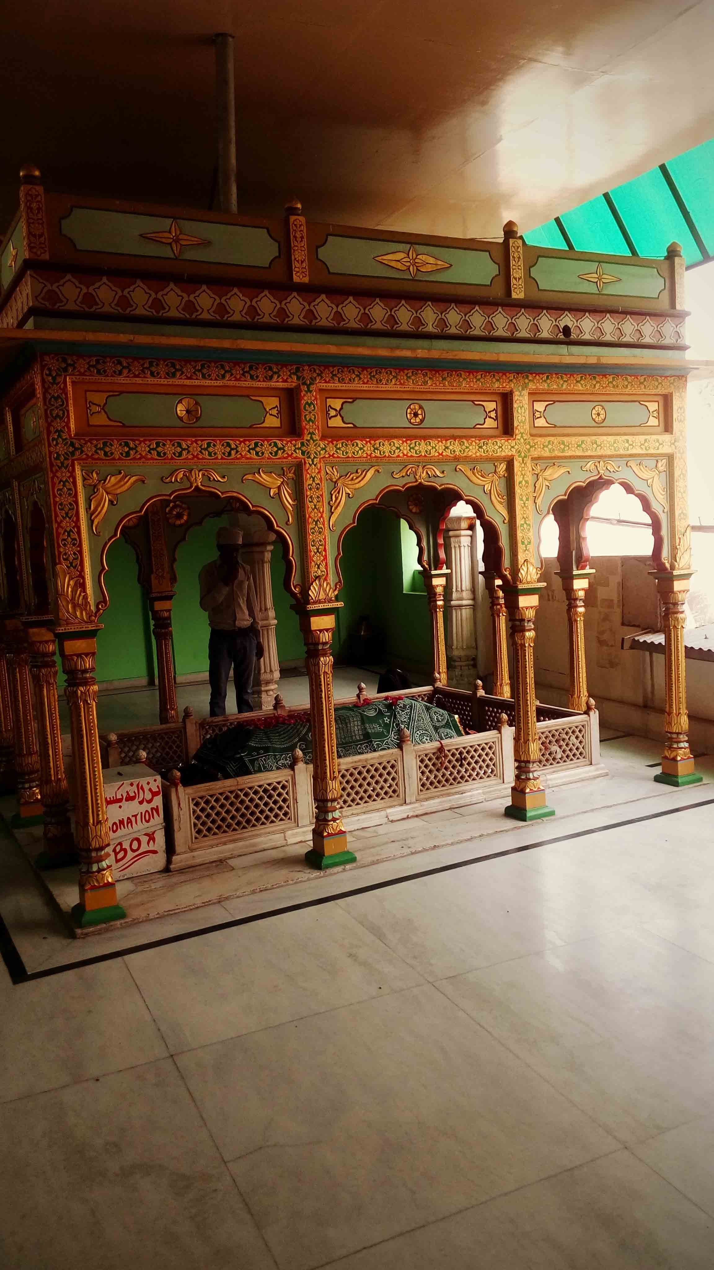 Dargah of Qutb al-Din Bakhtiyar Kaki, Delhi | Sahapedia