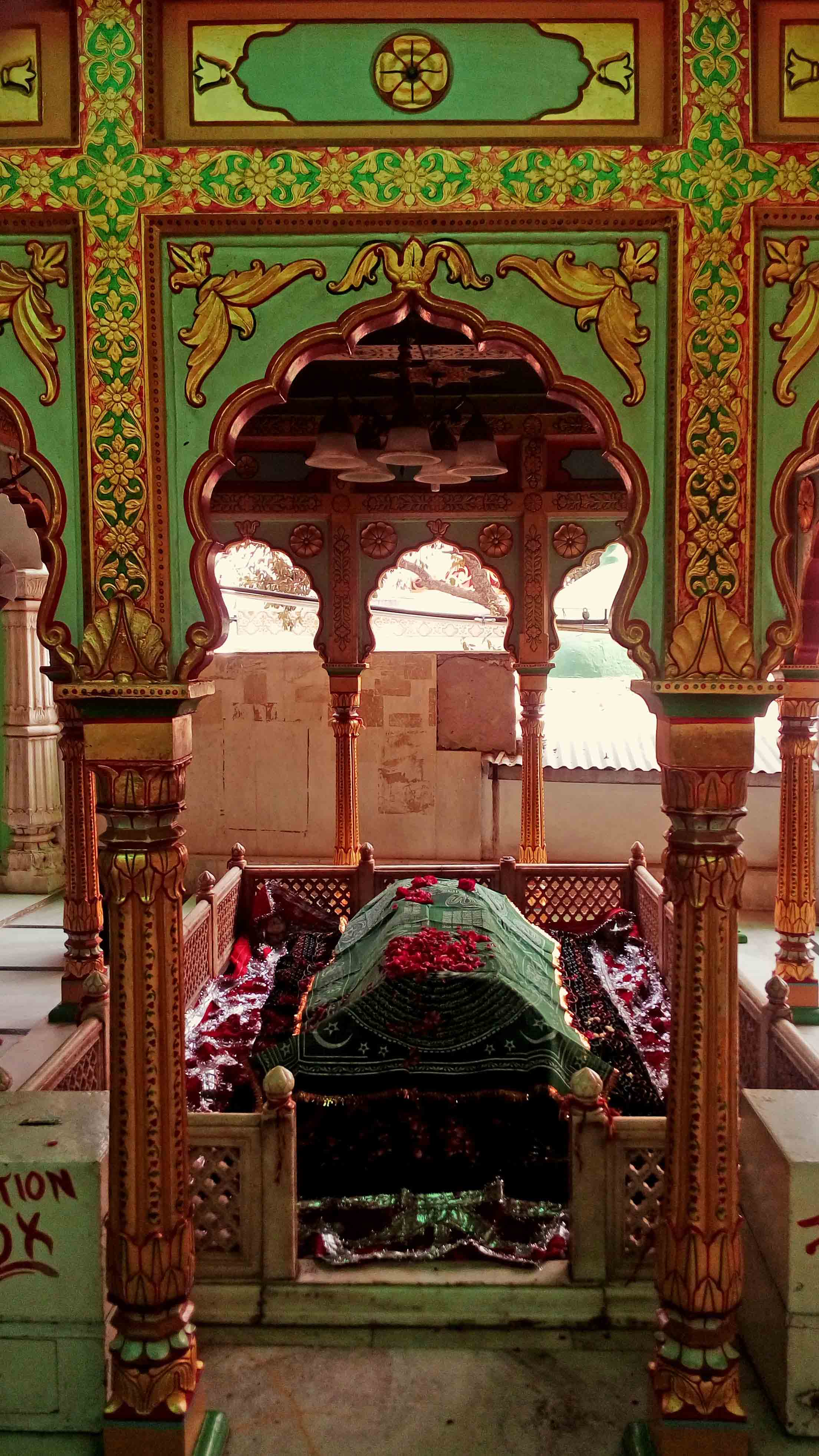 Dargah of Qutb al-Din Bakhtiyar Kaki, Delhi | Sahapedia