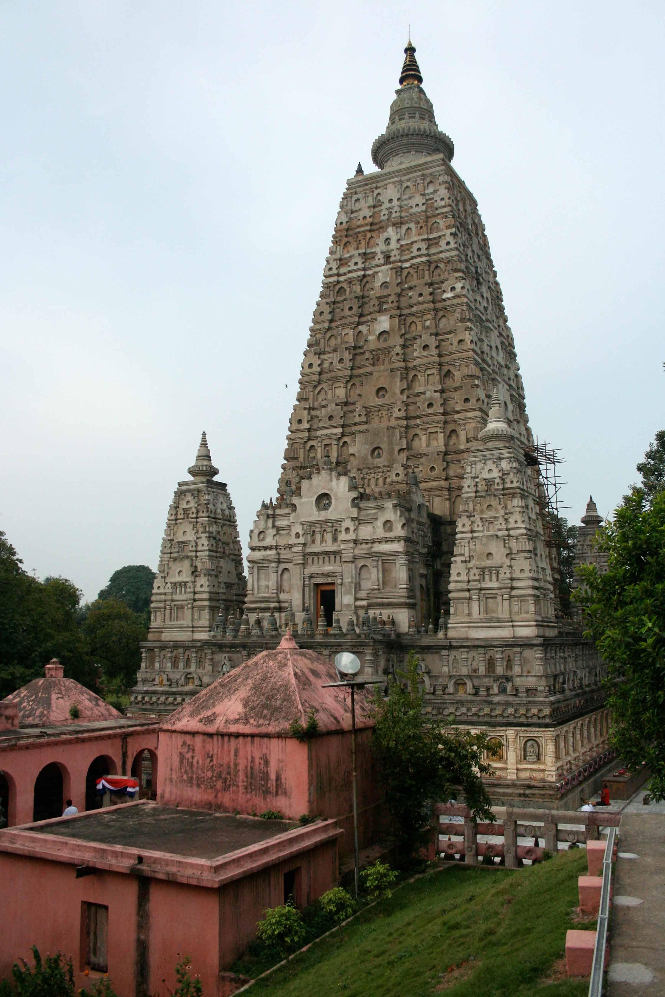 Mahabodhi Temple Complex | Sahapedia
