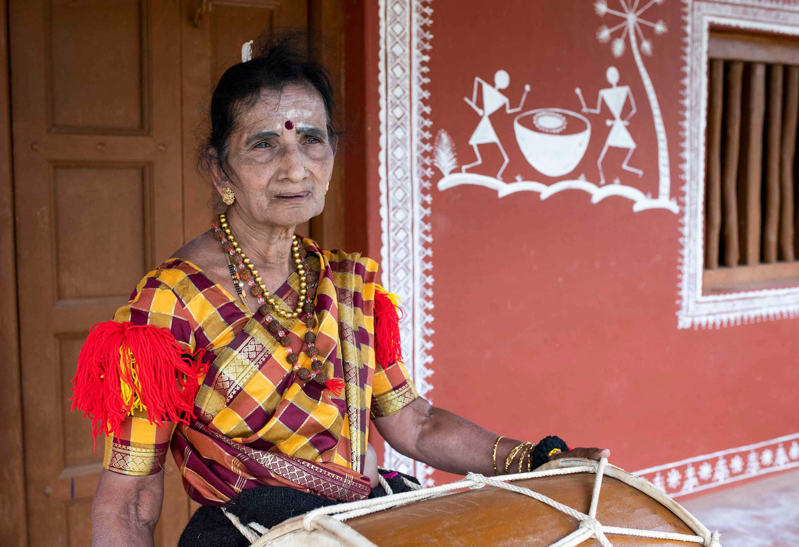 Sri Choodamani Ramachandra: Pioneer of Mahila Dollu Kunitha | Sahapedia