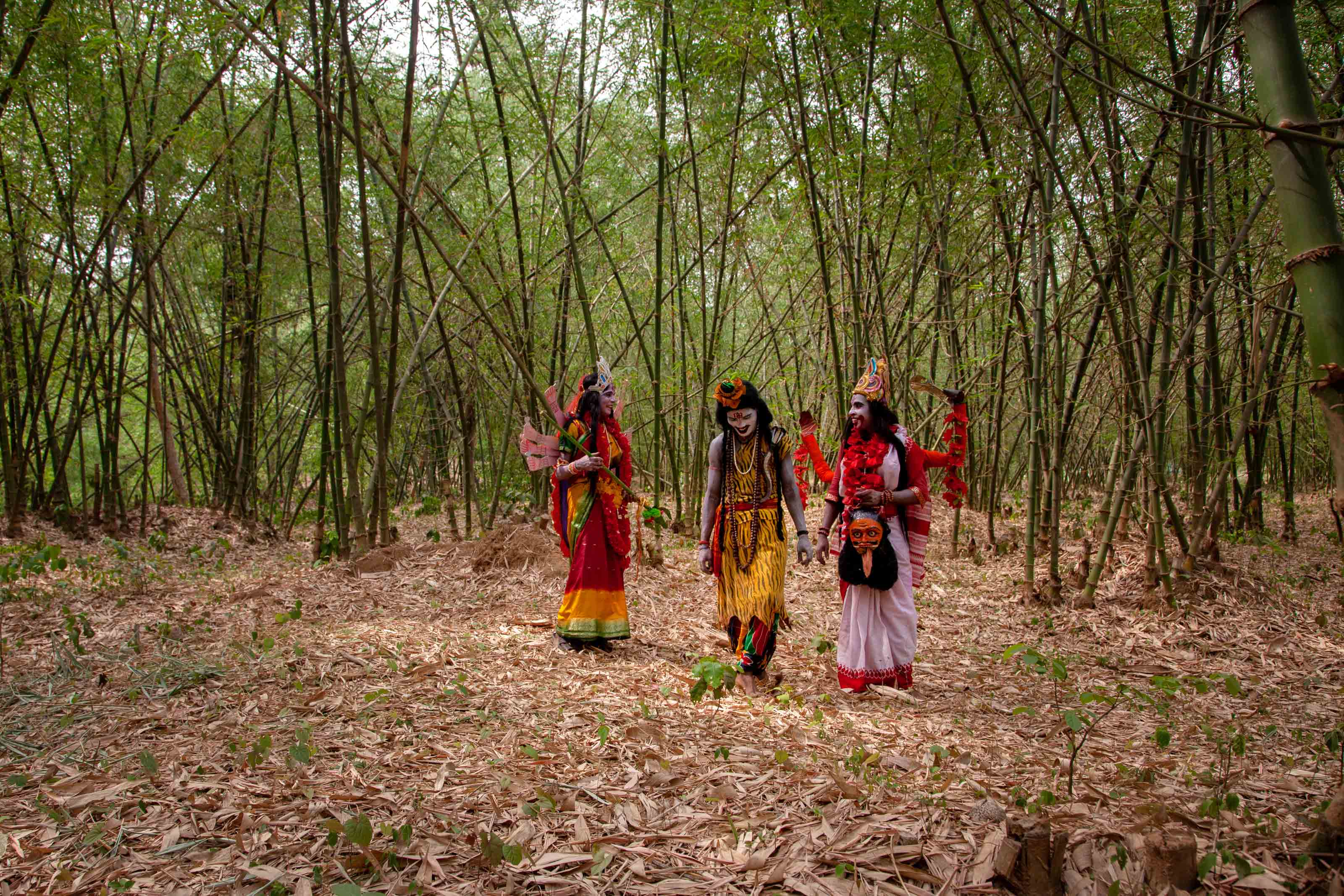 Shapeshifters: The Bediya Bahurupis of Birbhum | Sahapedia