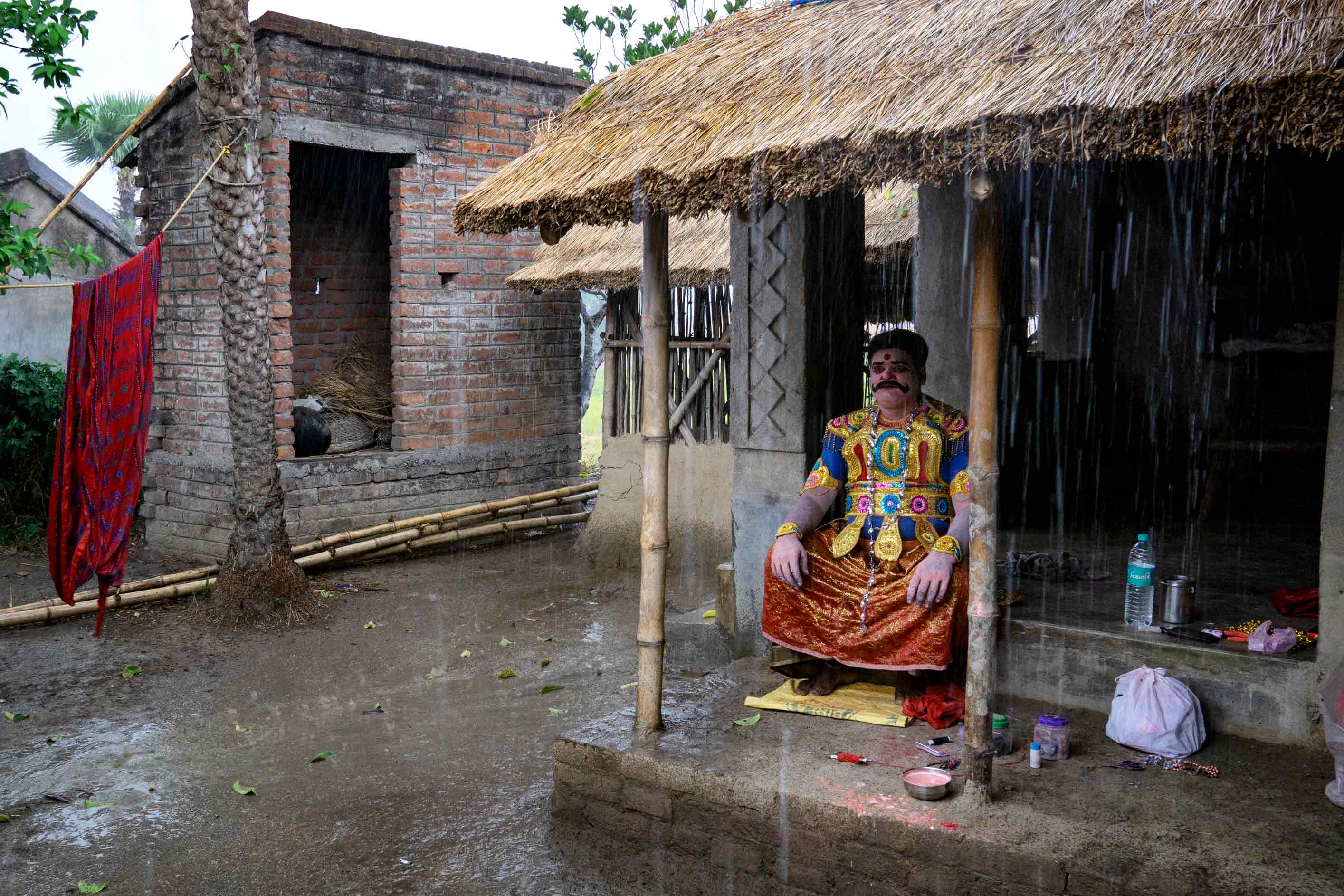 Shapeshifters: The Bediya Bahurupis of Birbhum | Sahapedia
