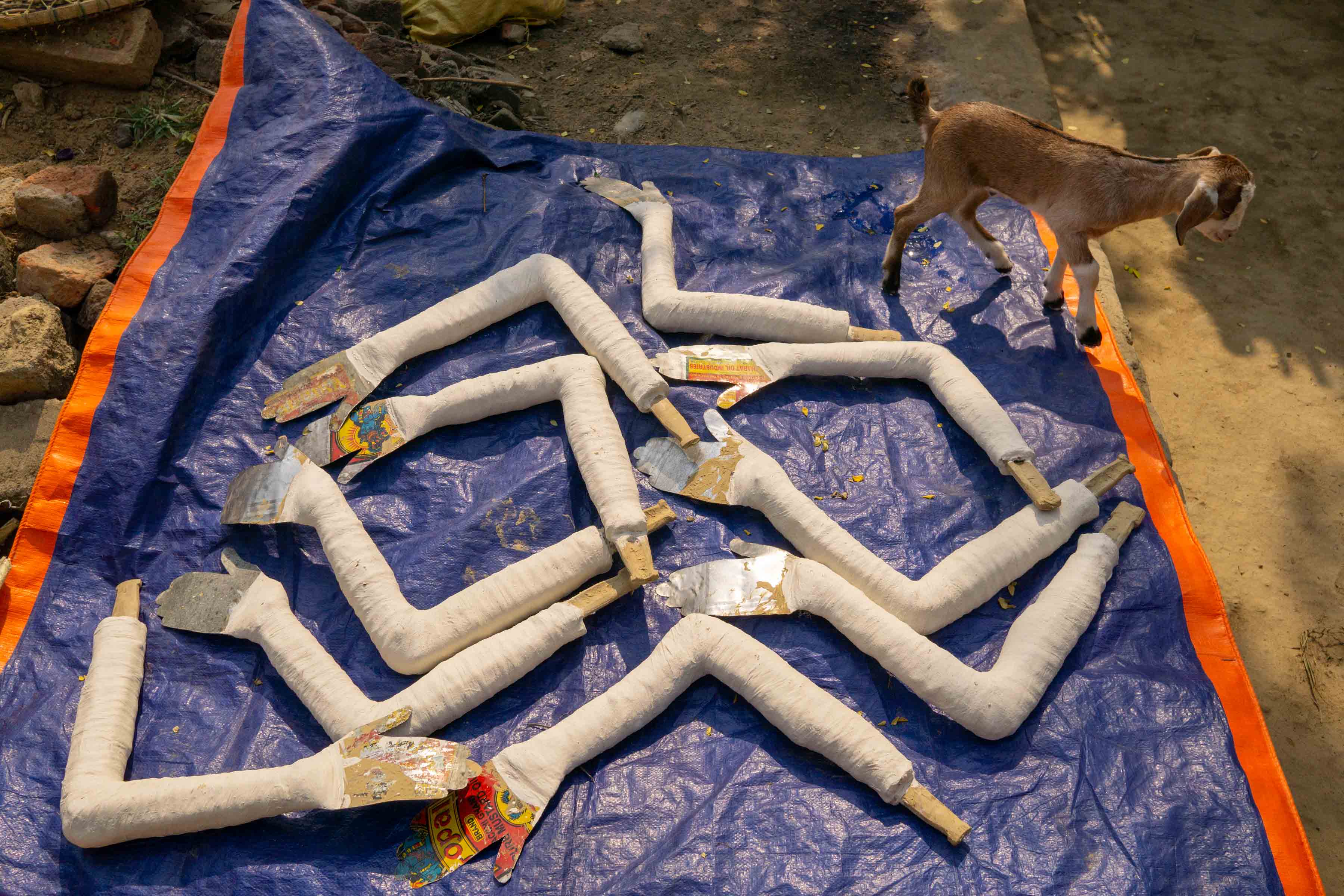 Shapeshifters: The Bediya Bahurupis of Birbhum | Sahapedia