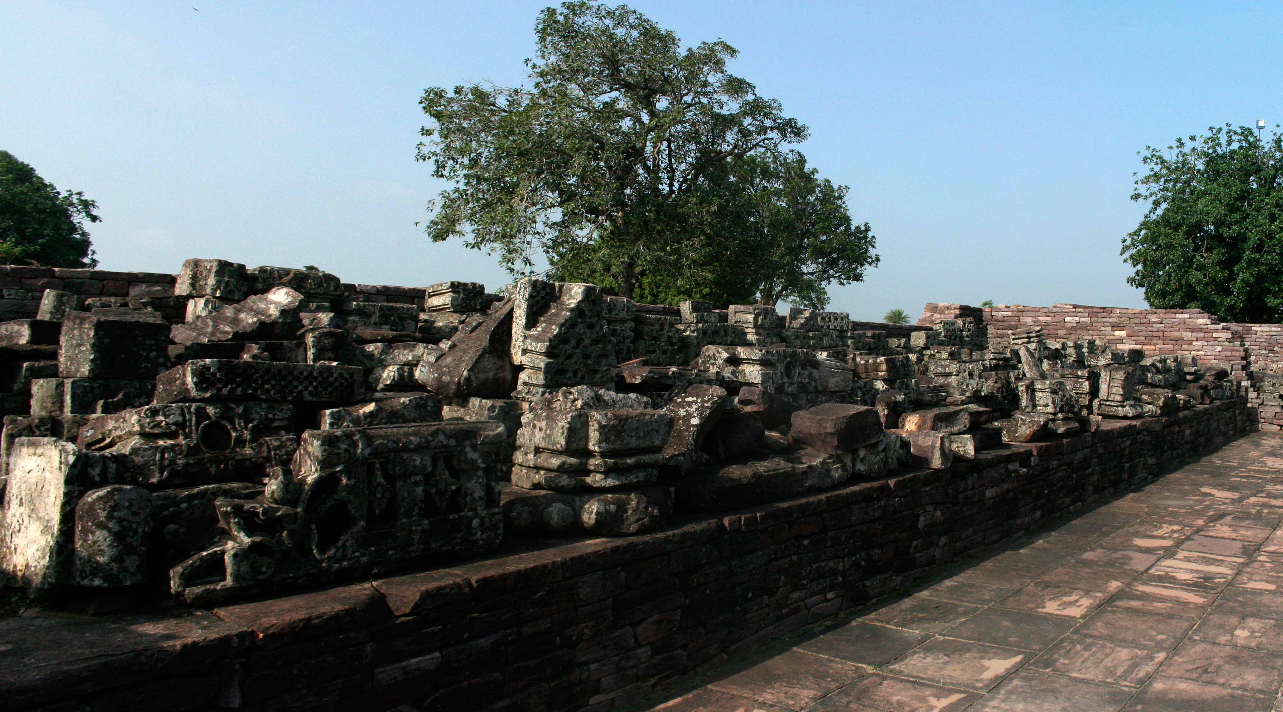 Sanchi Stupa complex | Sahapedia