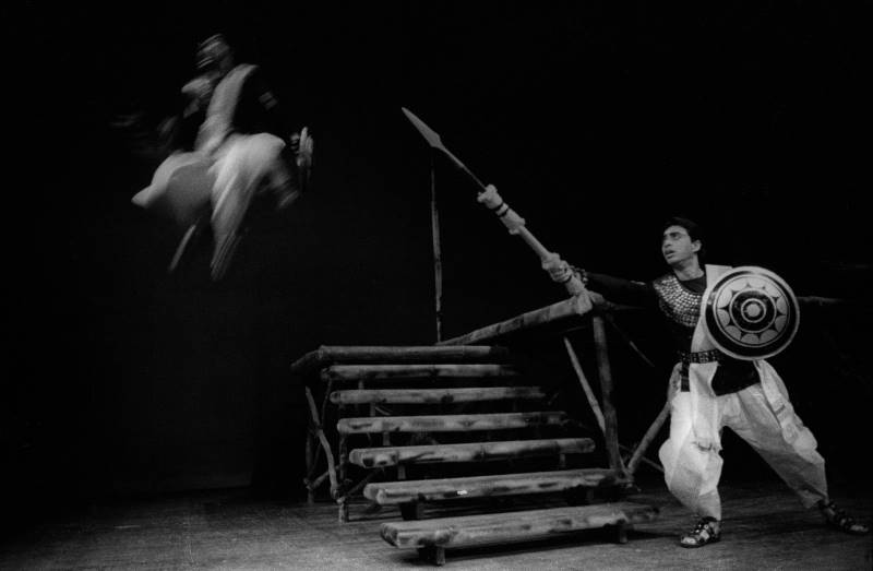 Andha Yug by M.K. Raina | Sahapedia