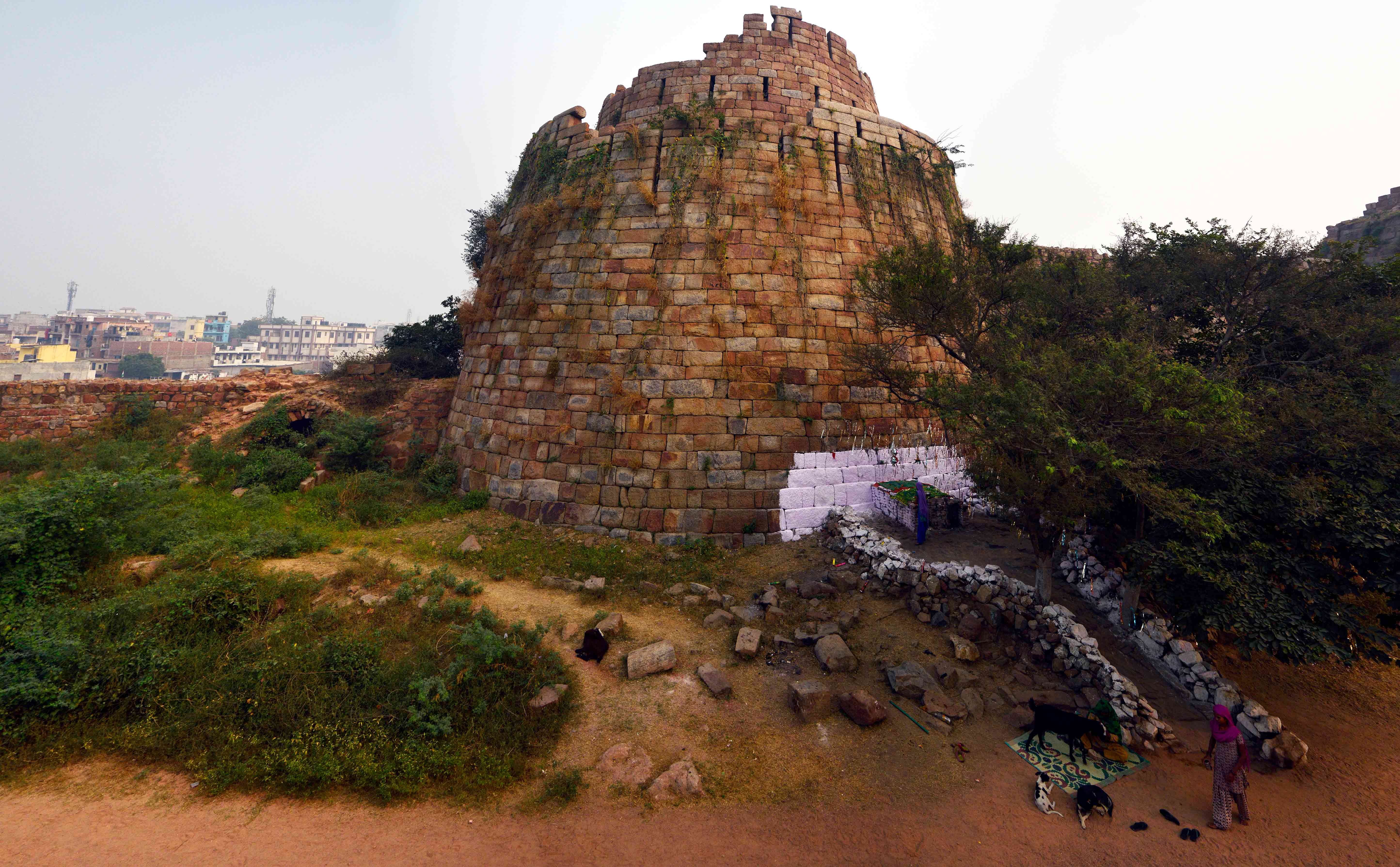 Glimpses: The First Tughlaq Capital | Sahapedia