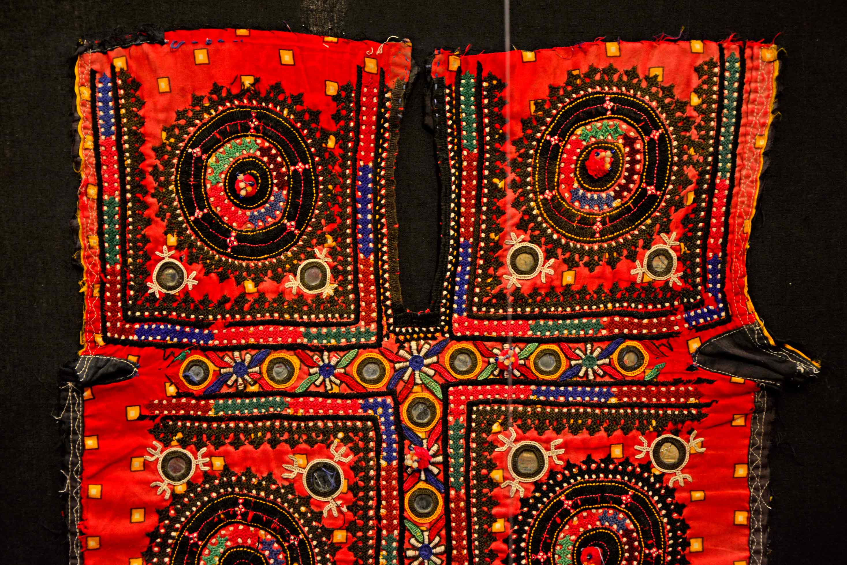Mapping Indian Textiles: Embroidery | Sahapedia