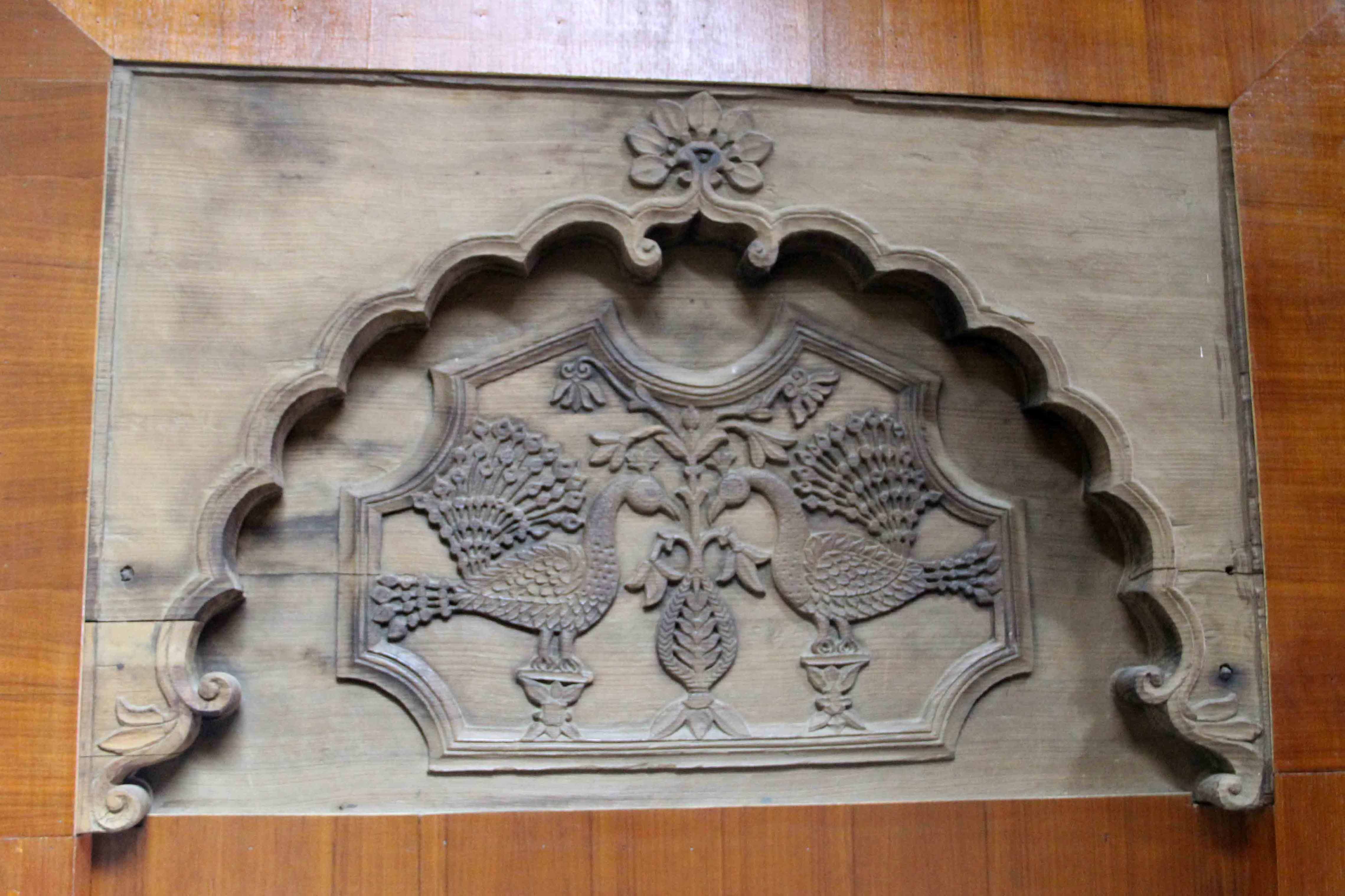 Glimpses of Woodcarving, Himachal | Sahapedia