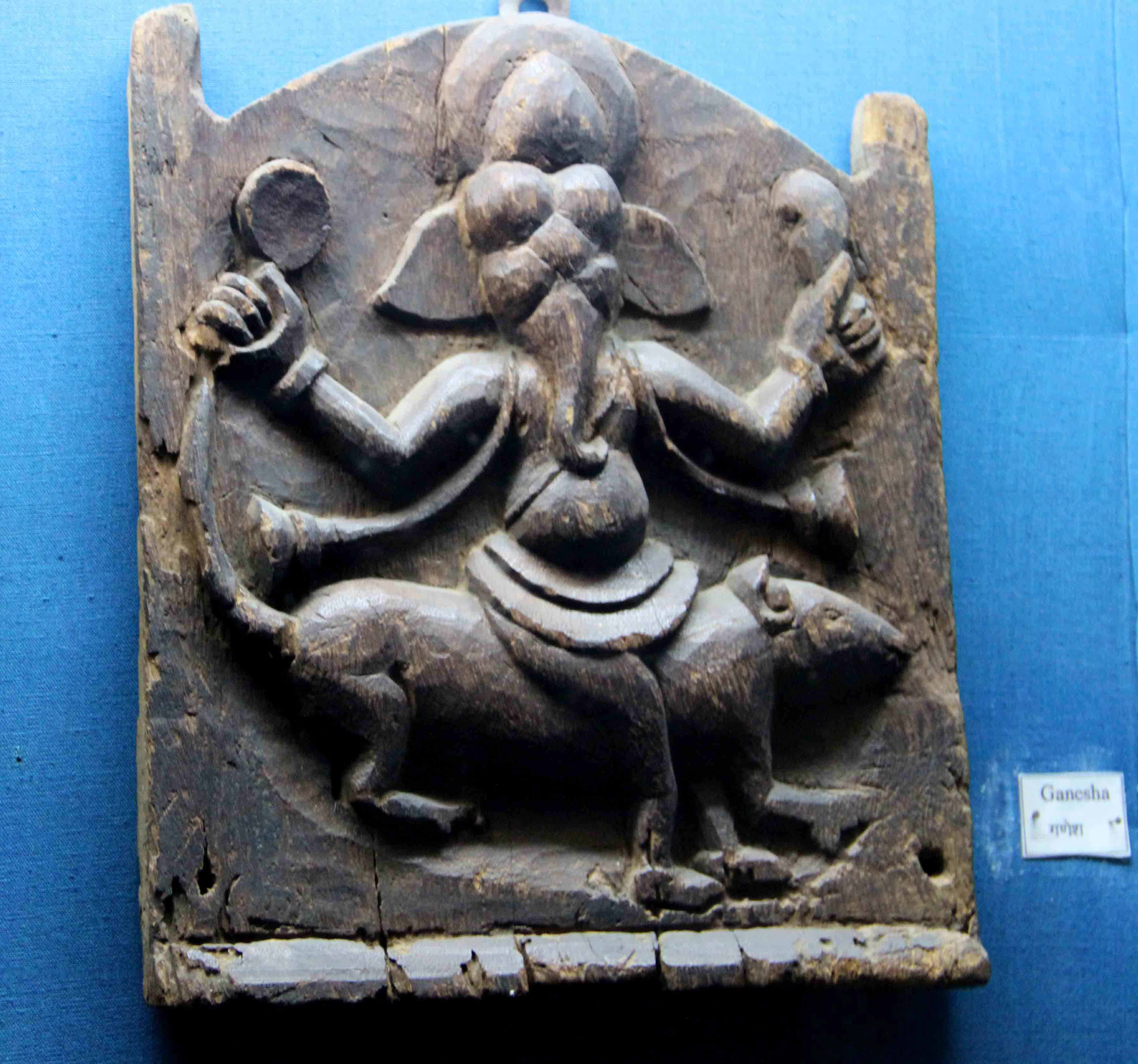 Glimpses of Woodcarving, Himachal | Sahapedia