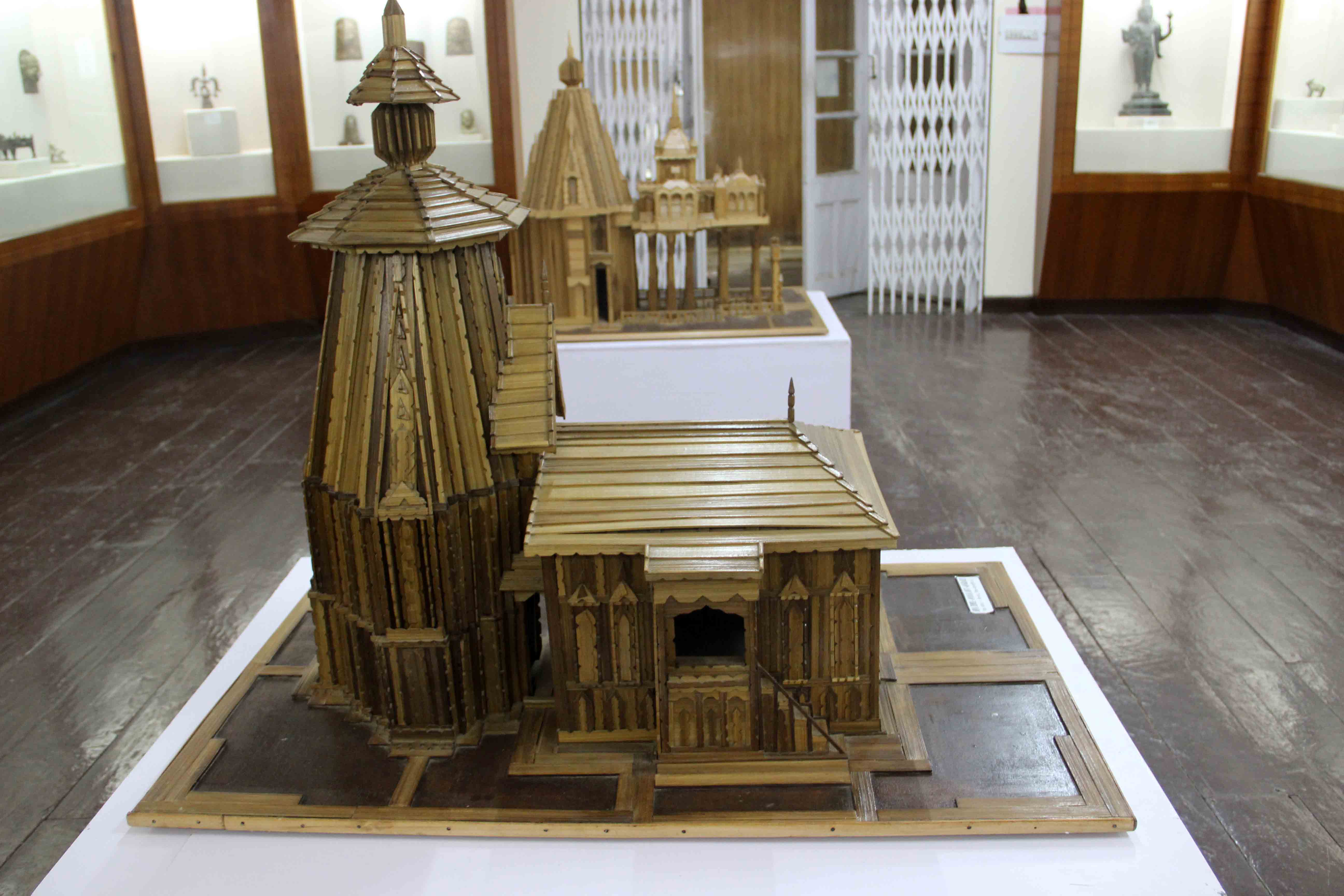 Glimpses of Woodcarving, Himachal | Sahapedia