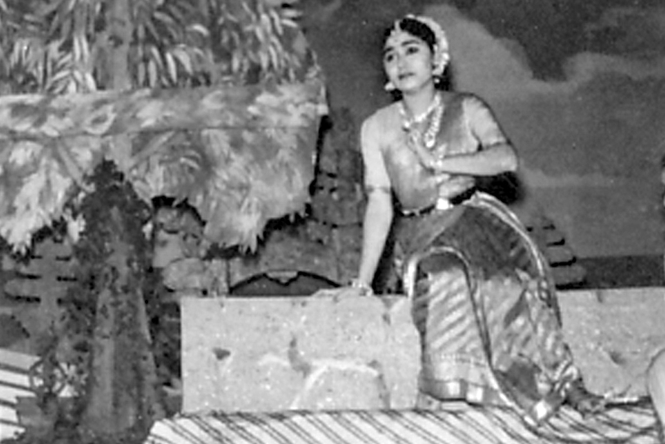 V. Raghavan's Sanskrit Plays | Sahapedia