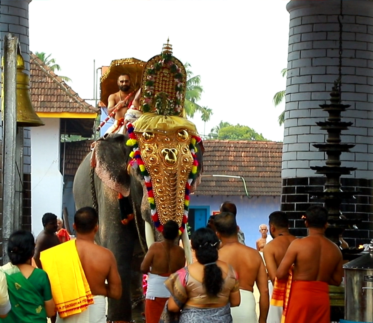 Festivals of Sree Poornathrayeesa Temple and the Royal Structures of ...