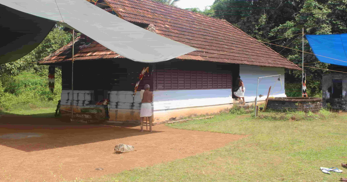Kalamezhuthu Pattu: Rituals and Performance | Sahapedia