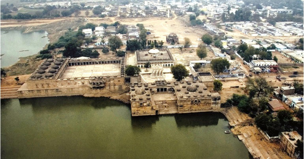 Visual Gallery of the Sarkhej Roza Complex | Sahapedia