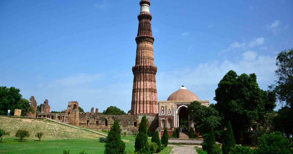 The Qutb Complex and the Arcuate System of Construction in India ...