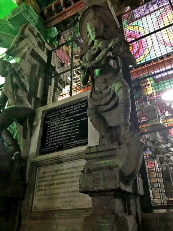 Kuravar Sculptures in Mandapas | Sahapedia