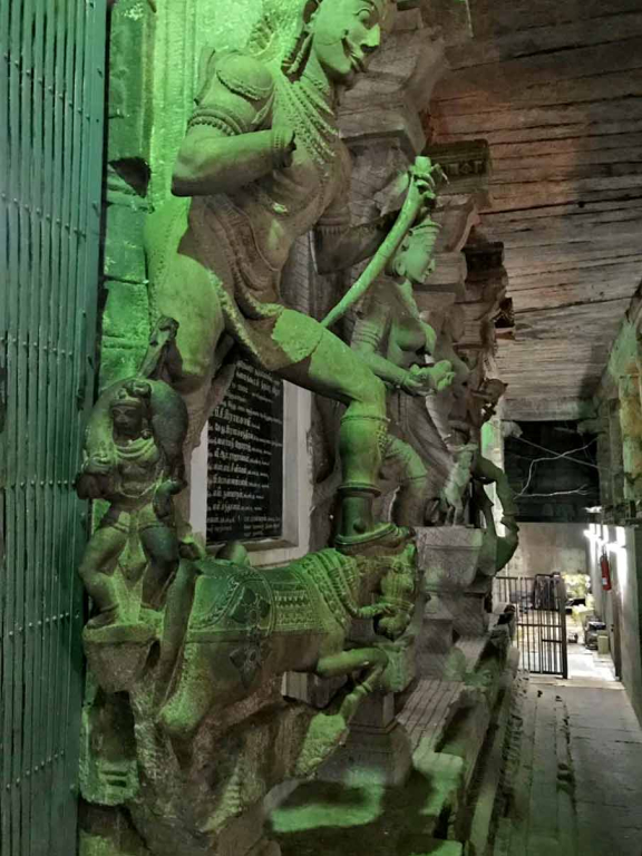 Kuravar Sculptures in Mandapas | Sahapedia