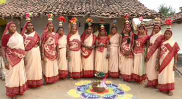 Of Parrots, Women- songs and Harvest: Sua Naach of Chhattisgarh | Sahapedia