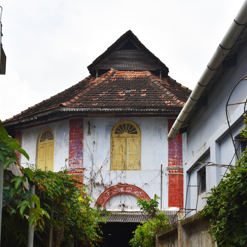 Cochin Jews and the Seven Synagogues of Kerala: History and ...